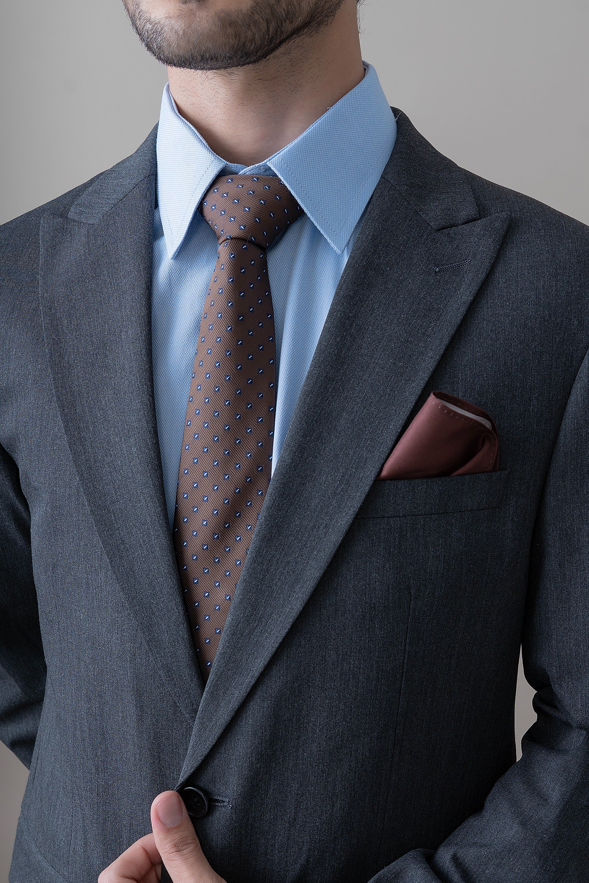 Dark Grey Sovereign Suit – RoyalTag